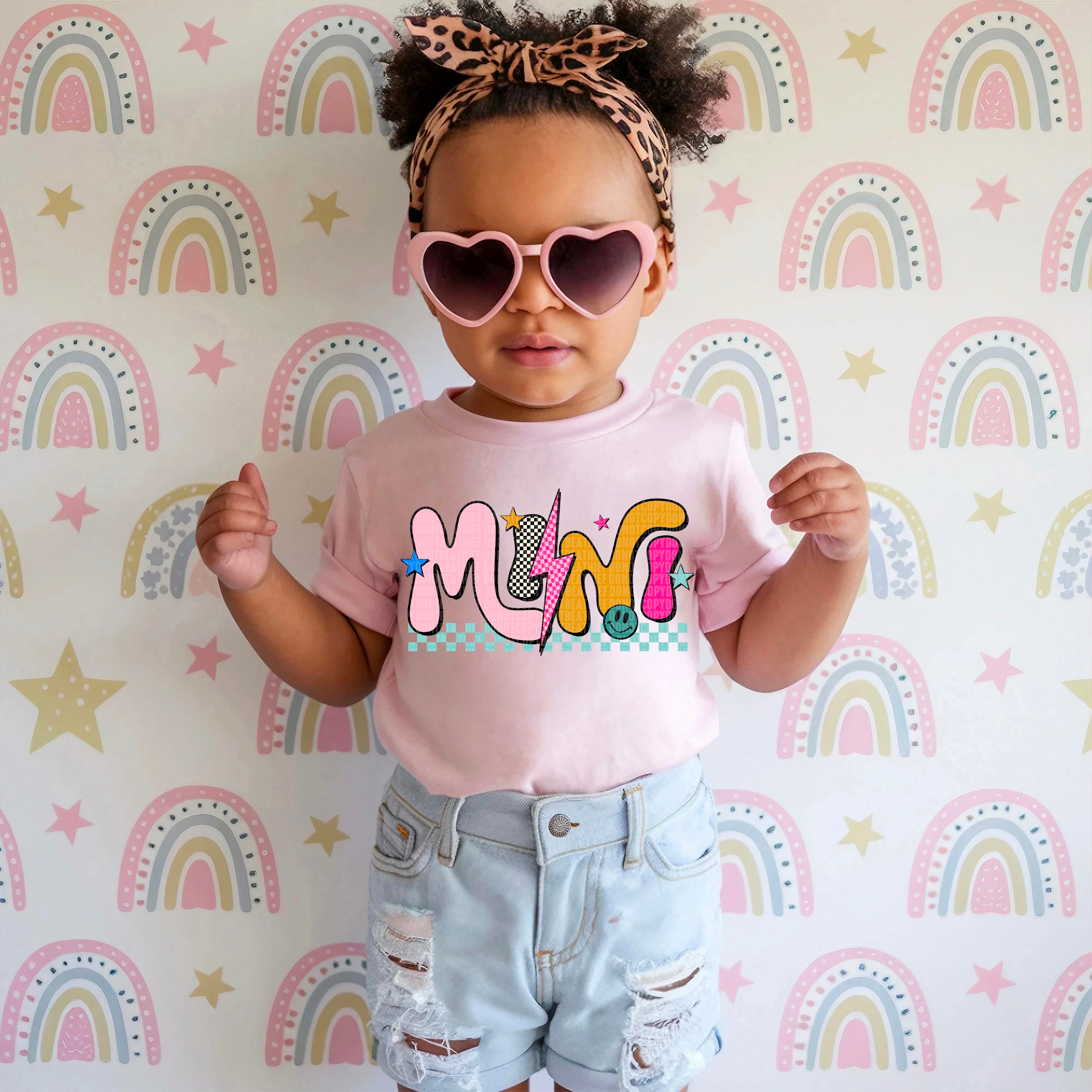 Mini groovy 97587 DTF transfer – Mud & Grace Transfers