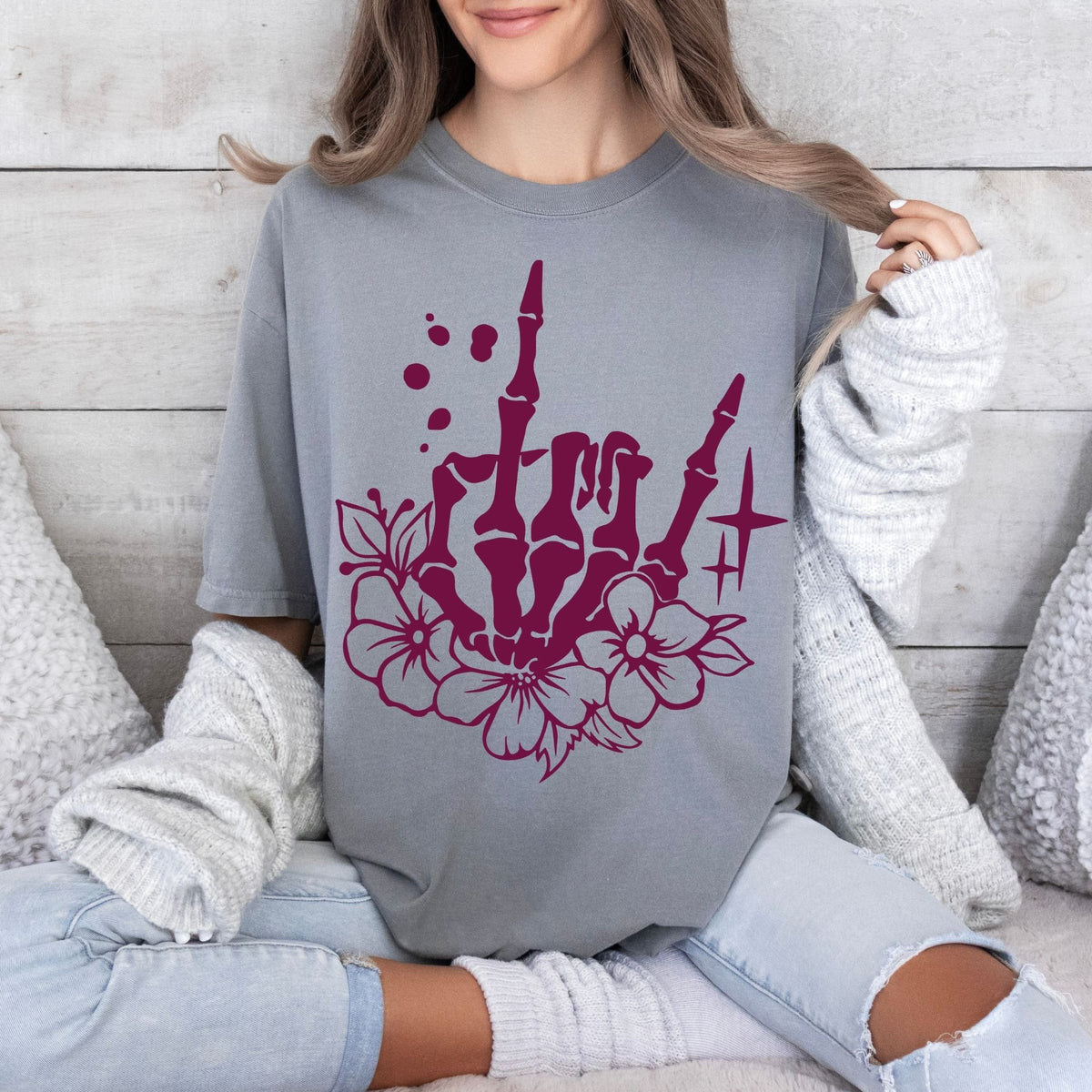 Skelly Hand-38944-DTF transfer – Mud & Grace Transfers