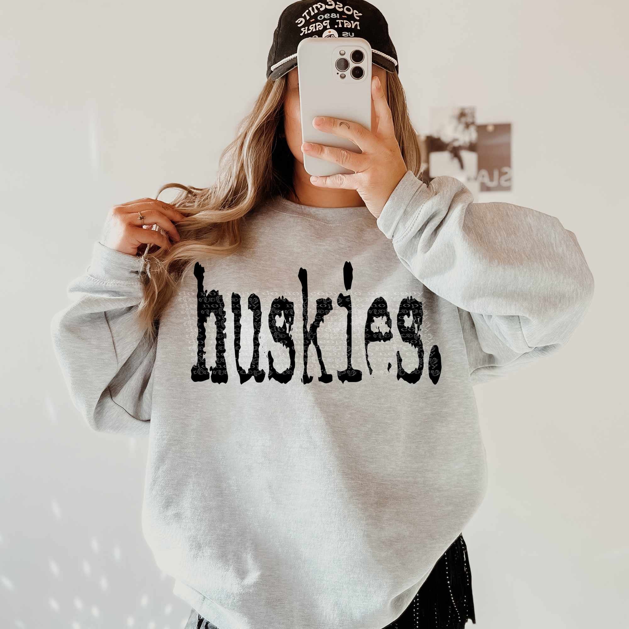 Huskies. (TTD) 75279 DTF transfer – Mud & Grace Transfers