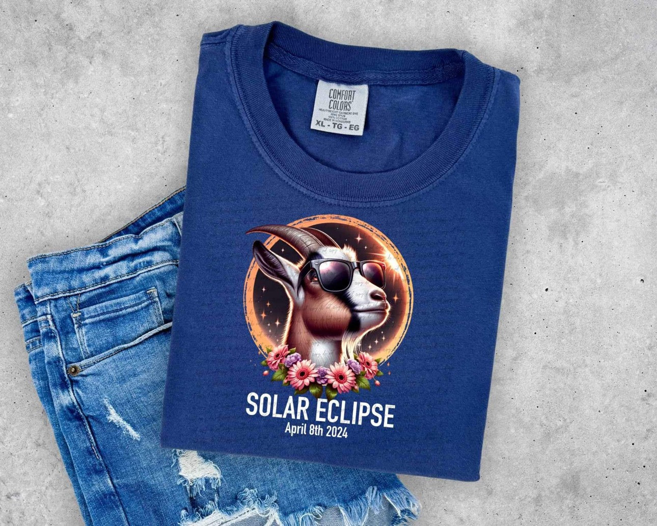 Solar eclipse goat DTF transfer 13962 – Mud & Grace Transfers