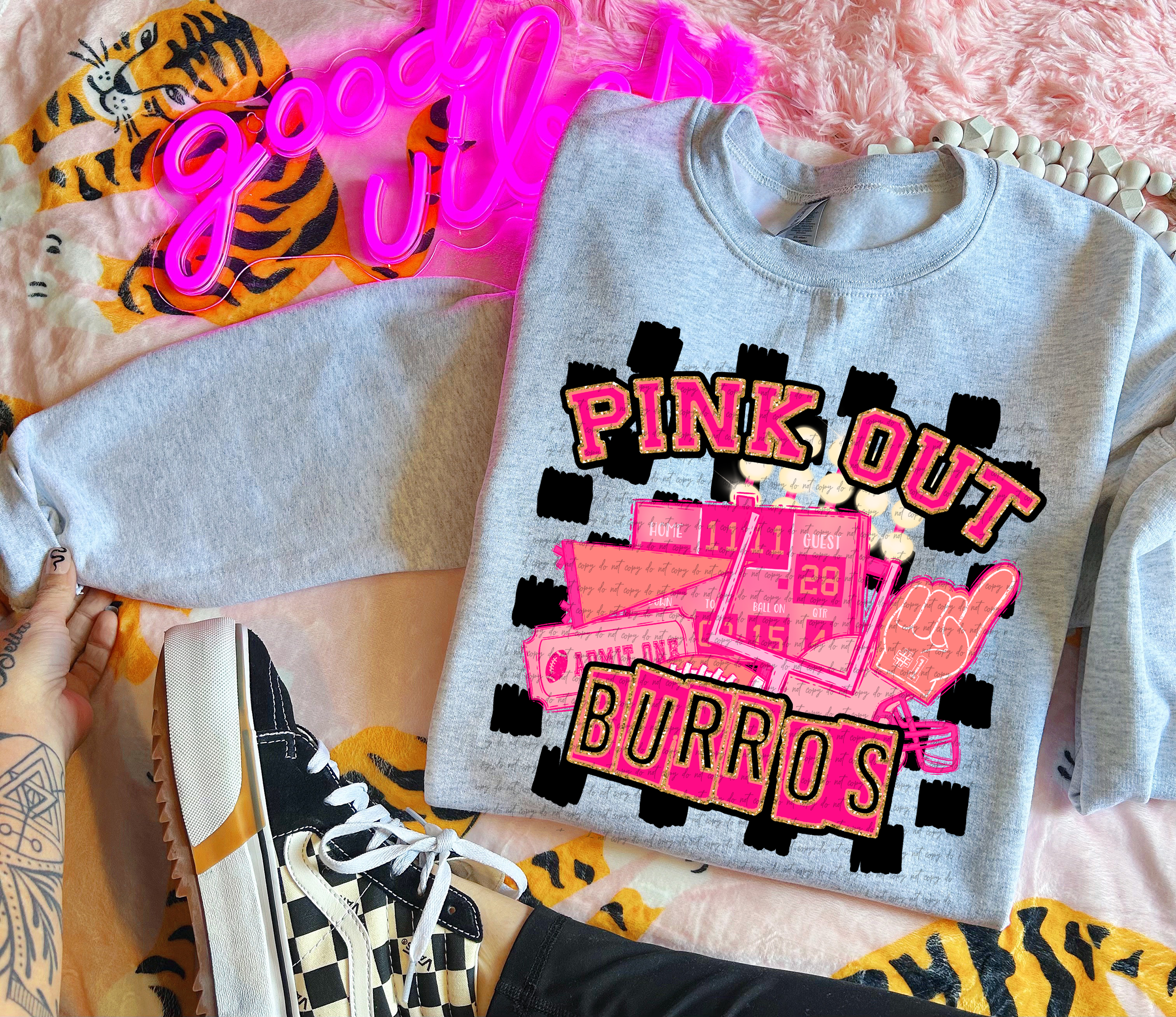 Pink Out Burros Checkered Background 61305 DTF transfer – Mud & Grace ...